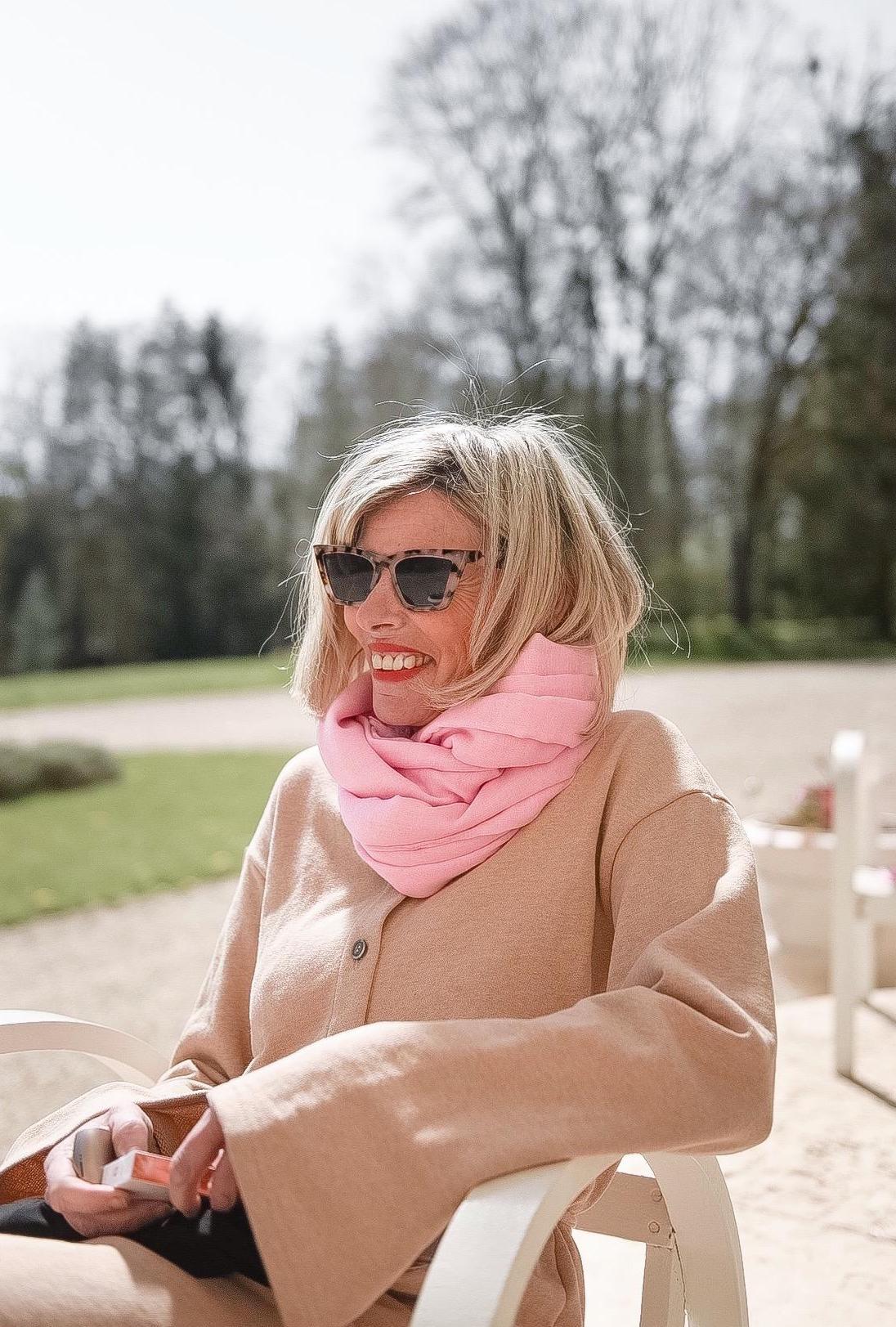 BEA RUBLI - MOTHER, VISIONARY, MEDIUM – Vietopia